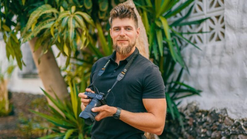 Tenerife: Photography Sessions - Families, Couples, Friends - The Sum Up