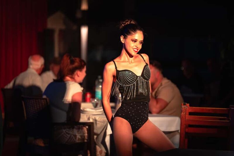 Tenerife: "The Wild South" musical show with dinner and transportation - FAQs