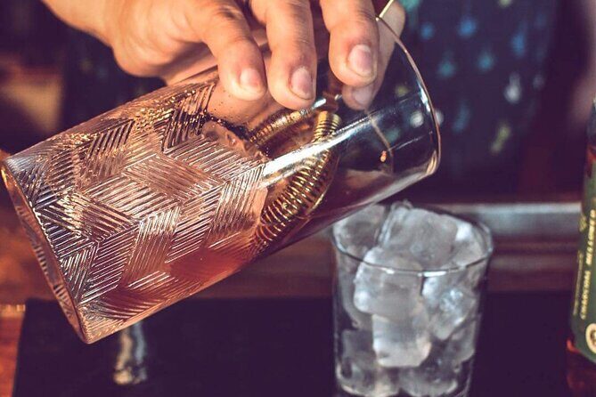Tennessee Whiskey Workshop with Instructor and 3 Cocktails - An Authentic Tennessee Whiskey Experience