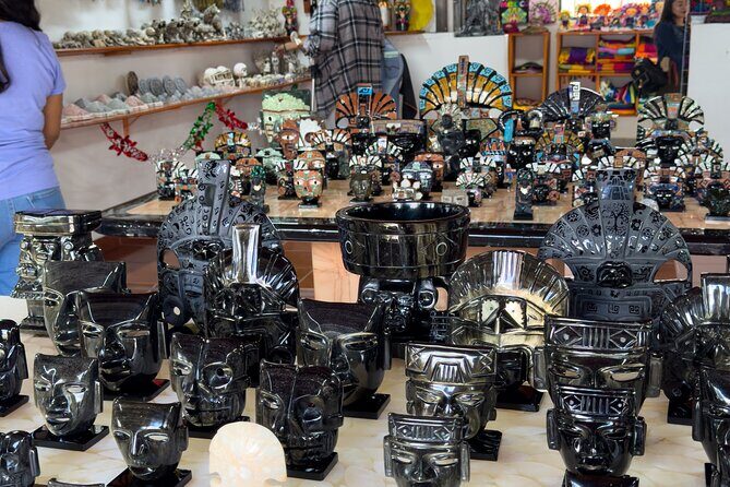 Teotihuacan at Dawn Quartz and Pulque and Local Culture - FAQ