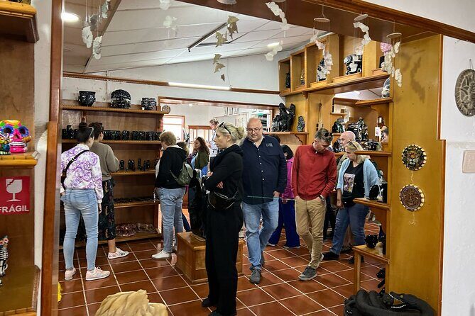 Teotihuacan Exclusive Cueva Tour and Breakfast - Cultural and Craft Experiences