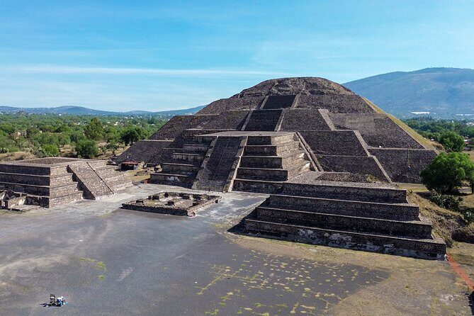Teotihuacan, Guadalupe Shrine & Tlatelolco Full-Day Tour - Starting Point: Convenience and Comfort