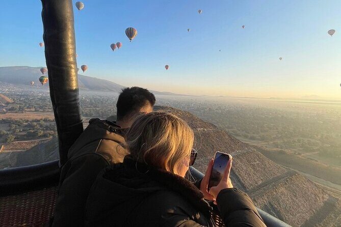 Teotihuacán Mexico balloon flight, breakfast and transportation - An Adventure in the Air and on the Ground: A Complete Breakdown