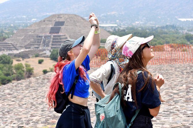 Teotihuacan Piramids and Shrine of Guadalupe without Lunch from Mexico City - An In-Depth Look at the Experience