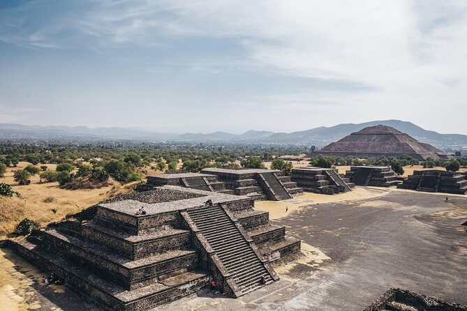 Teotihuacan Piramids and Shrine of Guadalupe without Lunch from Mexico City - FAQs