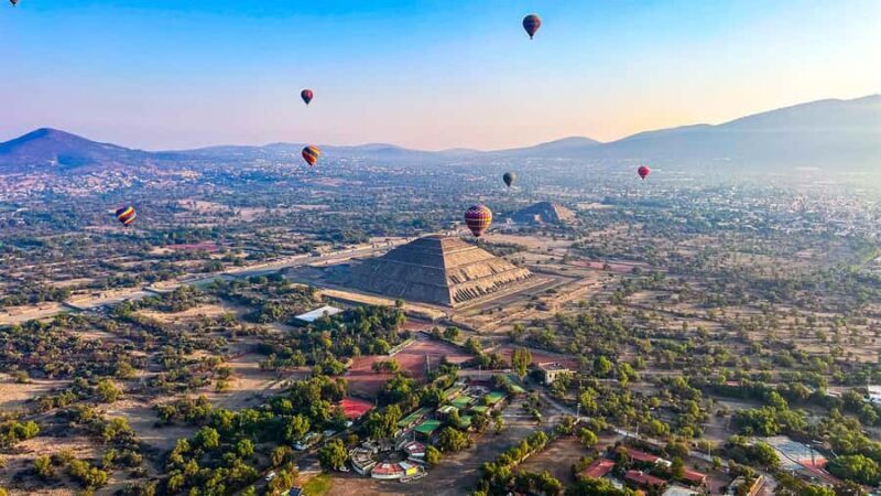 Teotihuacan: Private Romantic Balloon Flight for Couples - An In-Depth Look at the Experience