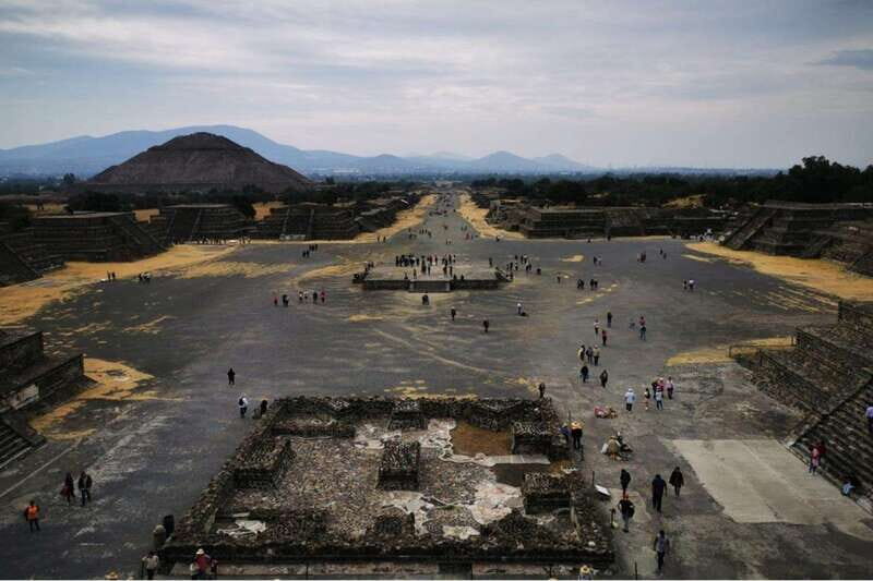 Teotihuacan Tour: Stunning Pyramids around Mexico City - An In-depth Look at the Experience