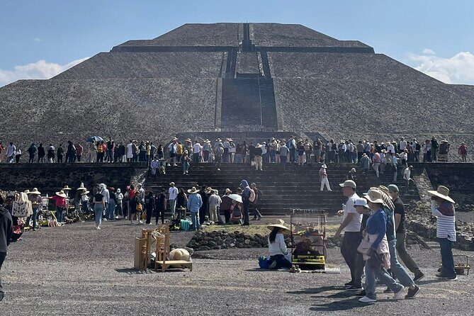 Teotihuacan with guide + Breakfast in LA CUEVA + Transportation from CDMX - Discovering Teotihuacan: A Journey Into Mexico’s Ancient Past