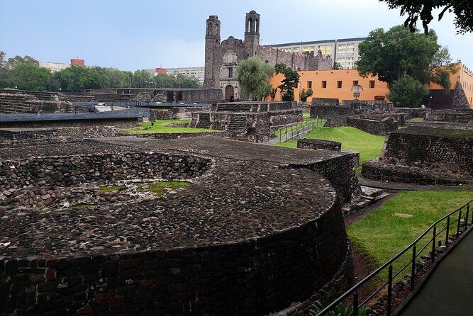 Teotihuacan y Basilica de Guadalupe Private Tour - Included and Not Included