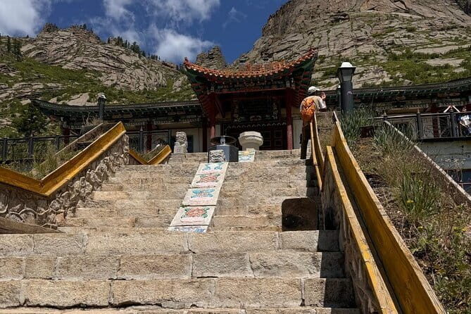 Terelj National Park and Chinggis Khaan Statue Tour - Authentic, Engaging, and Well-Organized
