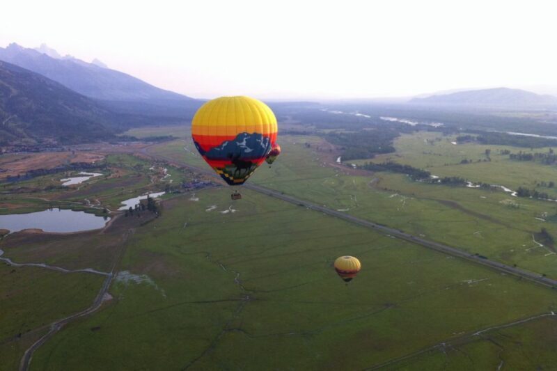 Teton Village: Grand Tetons Sunrise Hot Air Balloon Tour - Key Points: