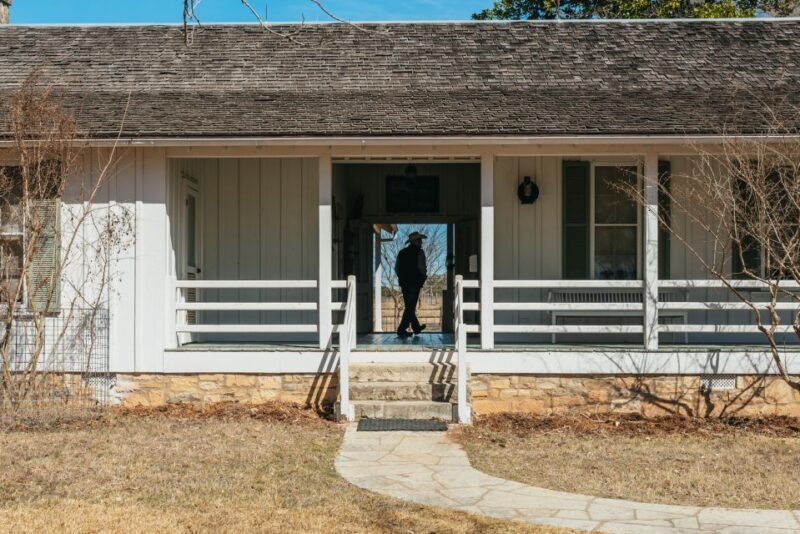 Texas Hill Country and LBJ Ranch Tour with Hotel Pickup - Vineyard Visits and Wine Tasting