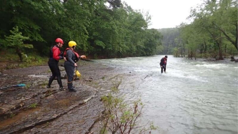 Texas: Whitewater Kayaking Class on the San Marcos River - The Paddling Experience and Expectations