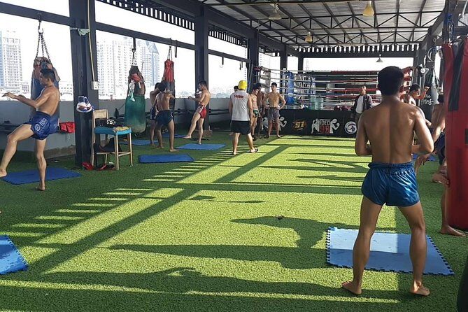 Thai Boxing Lesson, family and Kids Friendly - The Value for Travelers