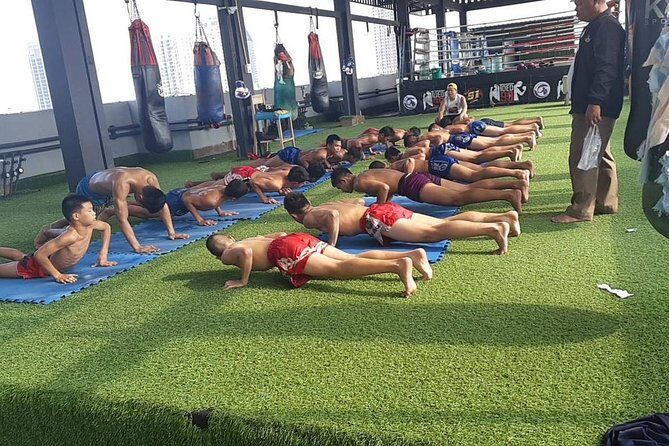 Thai Boxing Lesson, family and Kids Friendly - The Sum Up