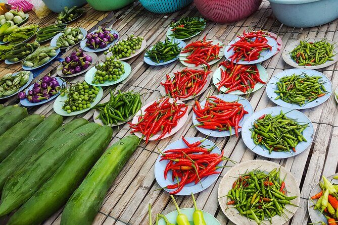 Thai Cooking Class and Visit to the Local Market with your English-speaking guide - A Close Look at the Tour Experience