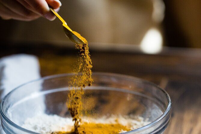 Thai Cooking Class and Visit to the Local Market with your English-speaking guide - Why This Tour Works