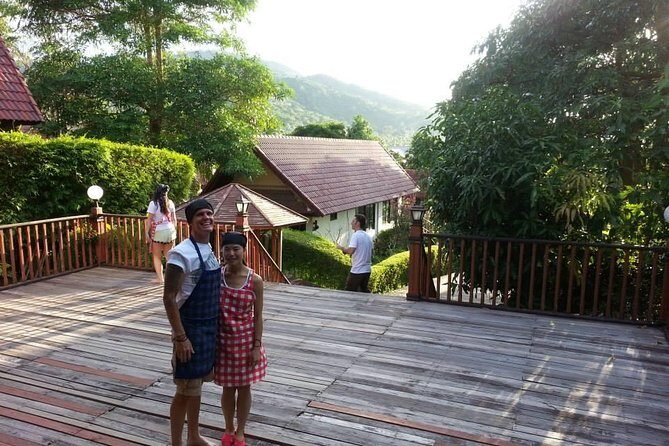 Thai Cooking Class with Local Market Tour in Koh Samui - Why Travelers Love It