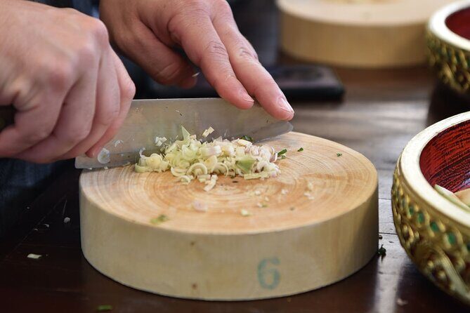 Thai Cooking Class with Market Tour in Sathon Bangkok - Who Will Love This Tour?