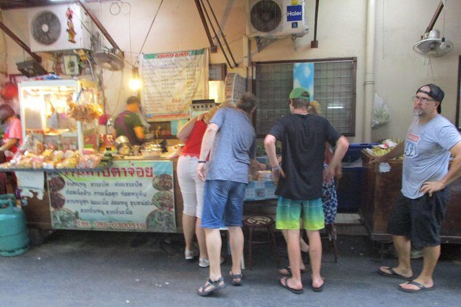 Thai Tapas Food Experience by Bicycle Including Dinner - Who Will Enjoy This Tour?