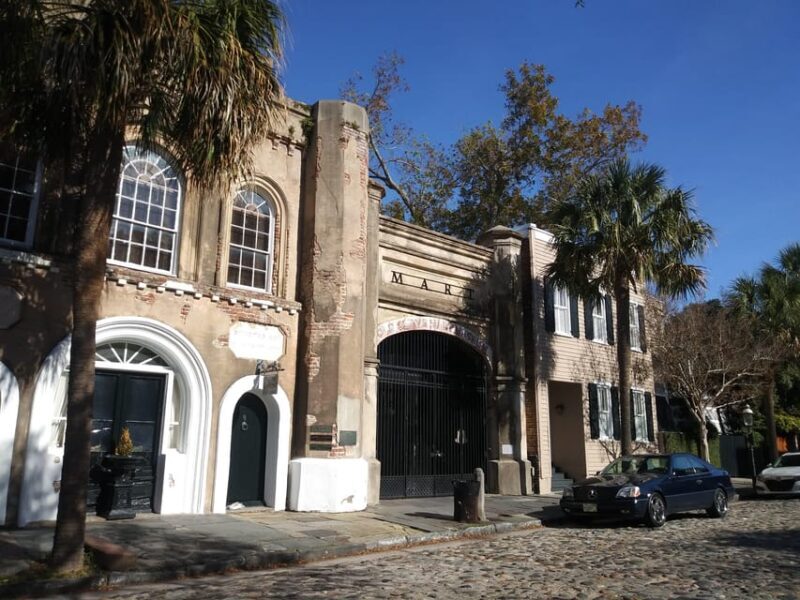 The Badass Broads of Charleston - The Pleasure of a Guided Walk