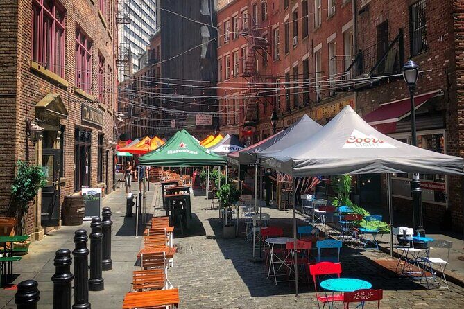 The Battery: A Self-Guided Audio Tour from Bowling Green Park to Stone St - Who Will Benefit Most?