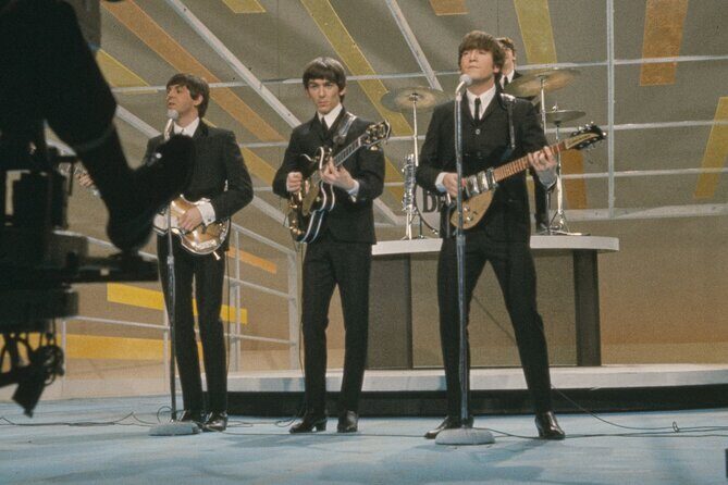The Beatles in NYC Private Walking Tour - Key Points