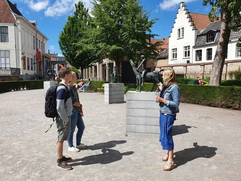 Thé best chocolate in Bruges! Private tour! - Final Summary: Why Choose This Tour?