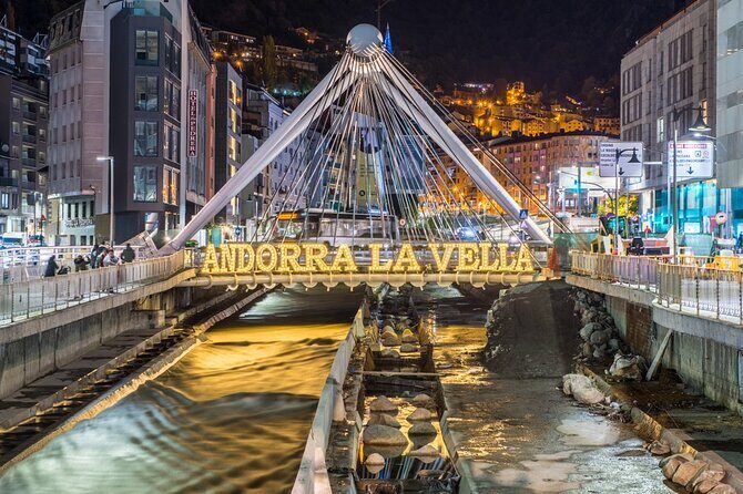 The Best of Andorra la Vella Private Walking Tour - Key Points