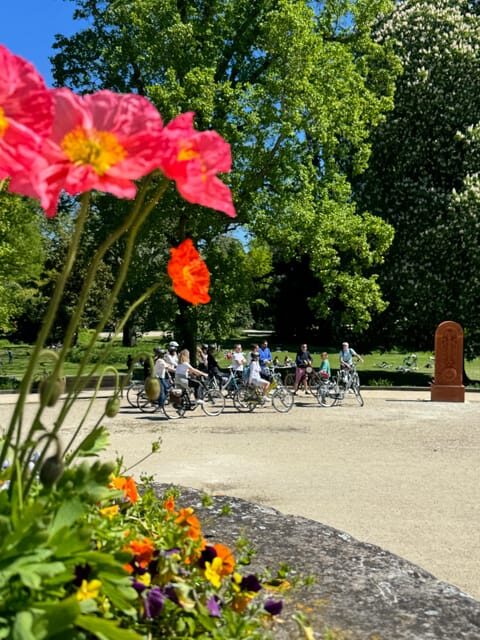 The Best of Bordeaux: E-Bike Tour with Pétanque & Appetizers - Exploring Bordeaux on Two Wheels: What to Expect