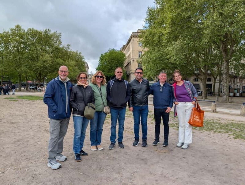The Best of Bordeaux Walking Tour + 1 Glass of Wine - Key Points