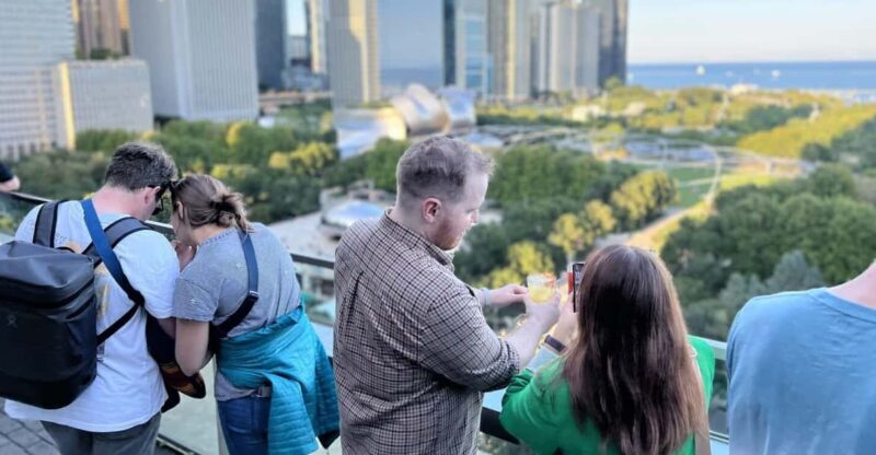 The Best of Chicago in 2H Walking Tour - Exploring Chicago in Just 2 Hours