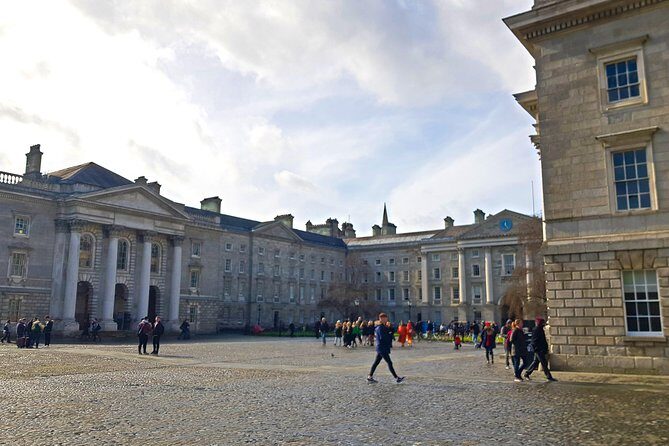 The Best Of Dublin Walking Tour - Is This Tour Worth It?