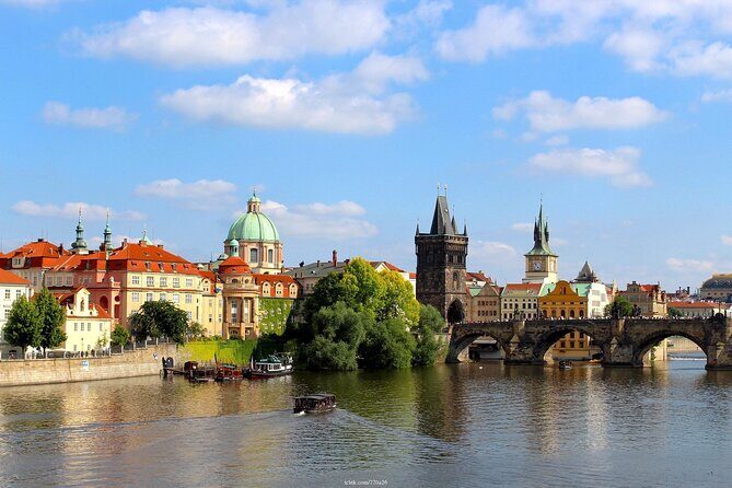 The Best of Prague: Private Half-Day Walking Tour - Exploring Prague’s Historic Center and Beyond