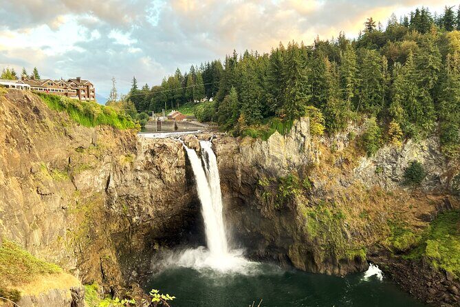 The Best of Seattle and Majestic Snoqualmie Waterfalls - Who Would Enjoy This Tour?