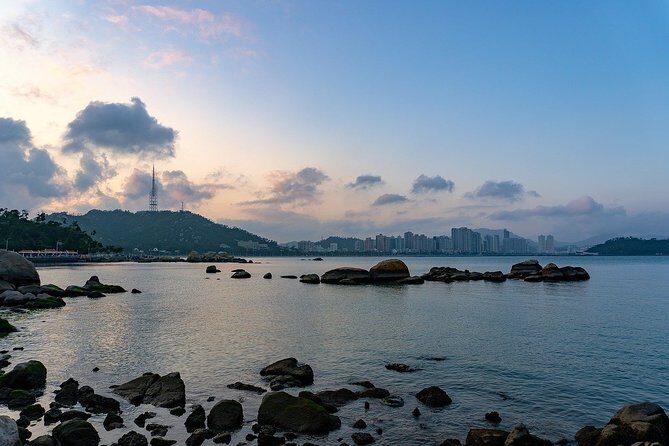 The Best of Zhuhai Walking Tour - Key Points