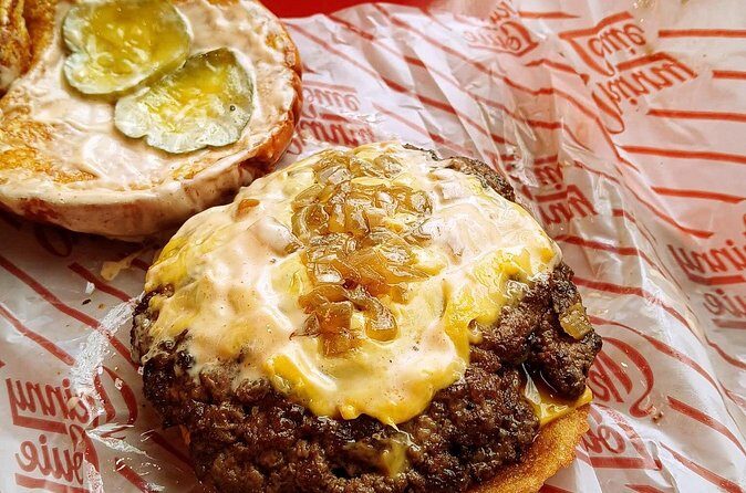 The Best Smashburger tour - You be the judge! - The Surprise Stop: Smacking Burger