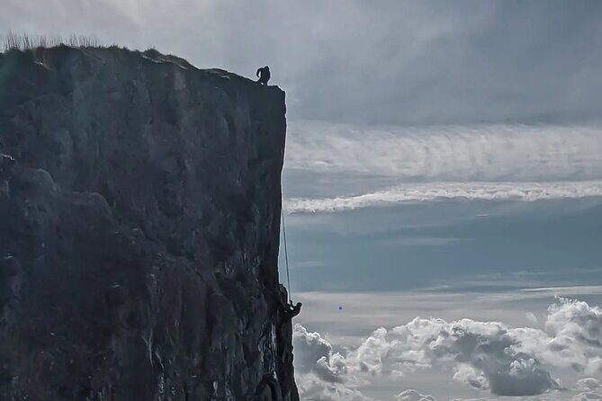 The Big One 150ft Abseiling Experience - Key Points