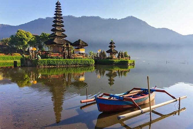 The Breathtaking North: Lake Bratan, Waterfall & Swing - Exploring Bali’s Northern Highlights: What This Tour Offers