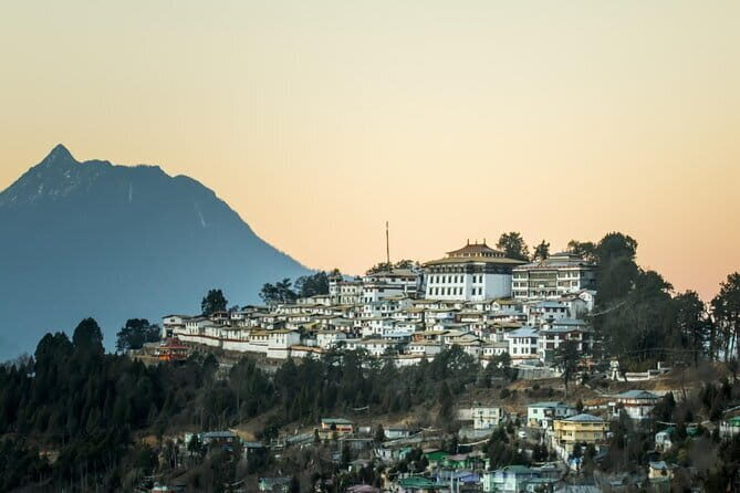 The Buddhist Monasteries Tour of Bomdila, Tawang & Dirang - Key Points