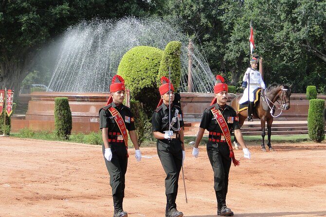 The Change of Guard Ceremony at the Presidential Palace in New Delhi - Who Should Consider This Tour?