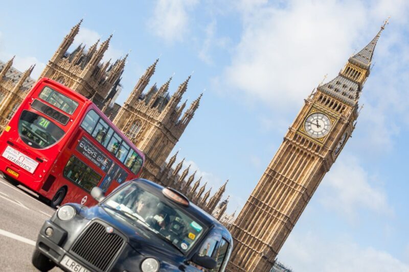The Changing of the Guard Experience with Thames Boat ride - Authenticity and Practicalities