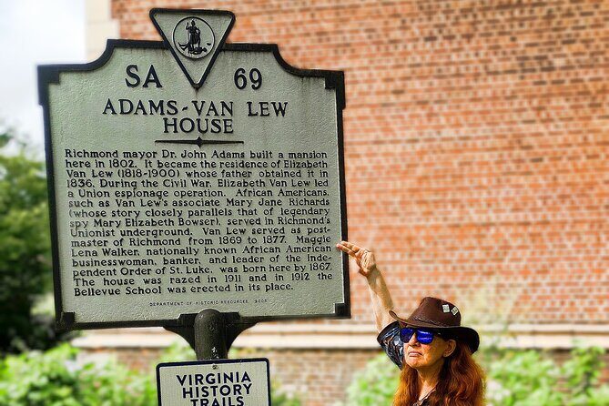 The Church Hill tour with Historian Jane - Key Points