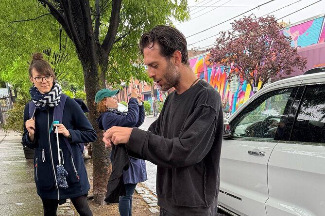 The City Speaks: Languages & Slang of Lower East Side - Authentic Insights from Participants