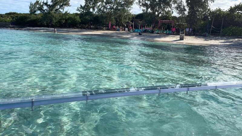 The Clear Boat Experience Bahamas drinks and snacks included - What Is The Clear Boat Experience?