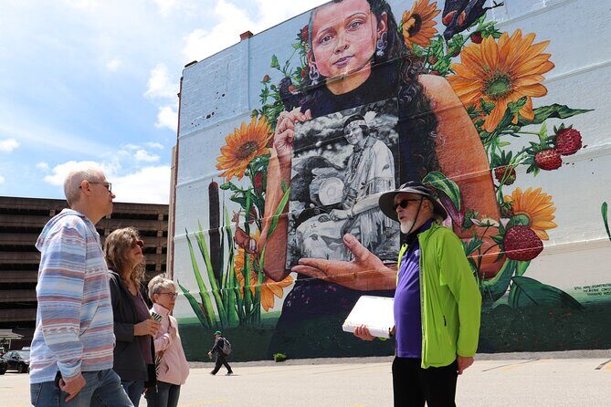 The Creative Capital: An Art and Architecture Tour of Providence - A Closer Look at the Tour Experience