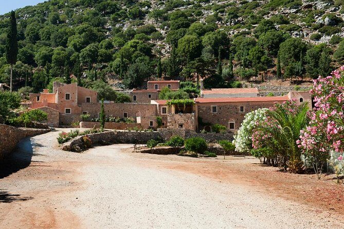 The Cretan Way of Life at the mountains of Rethymno (Mylopotamos) - An Insightful Look at the Rethymno Mountain Experience