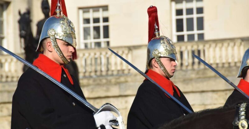 The Crown Walking Tour of London - Who Should Consider This Tour?