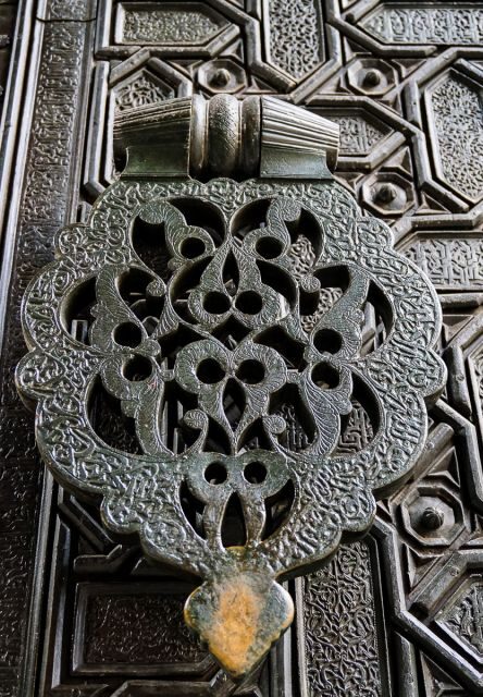 The Cultures of Seville Walking Tour - Who Should Consider This Tour?