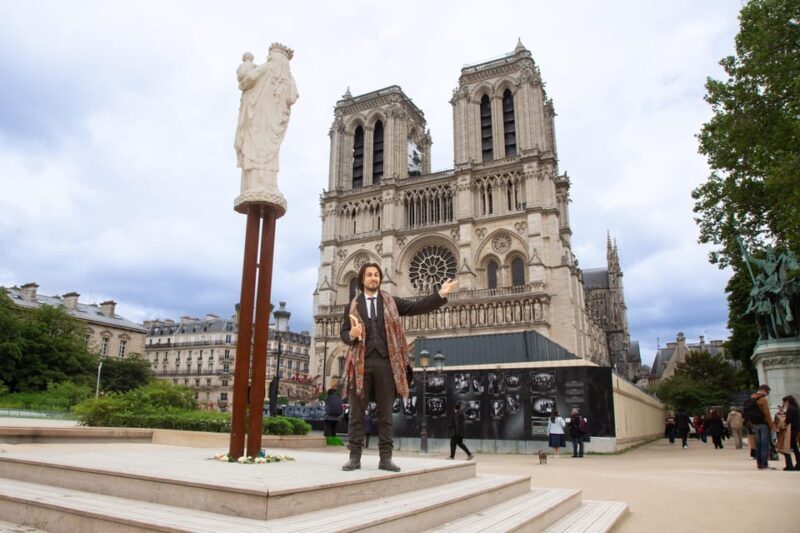 The Dark Side of Paris: Walking tour with an Actor-Guide - An Introduction to the Dark Side of Paris